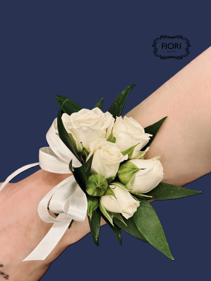 Rose Corsages | Prom & Wedding Flowers | Oakville ON – FIORI Oakville